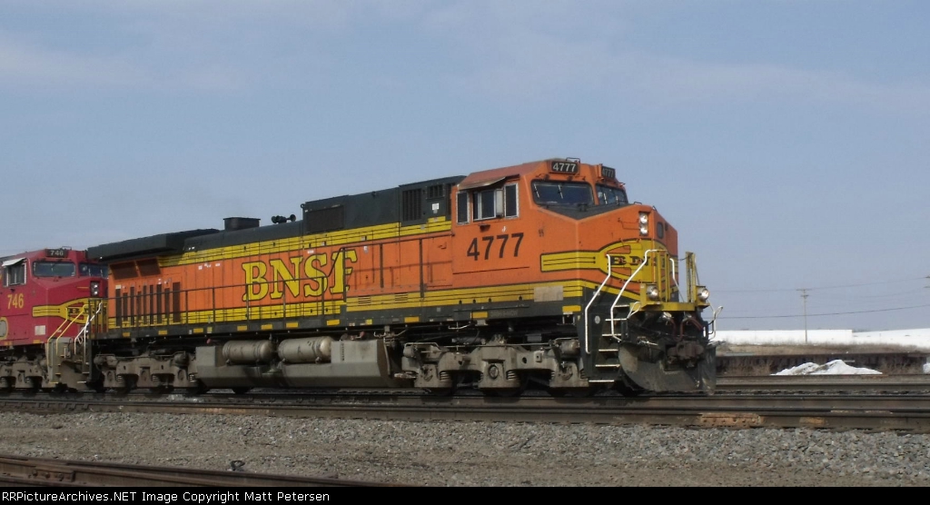 BNSF 4777